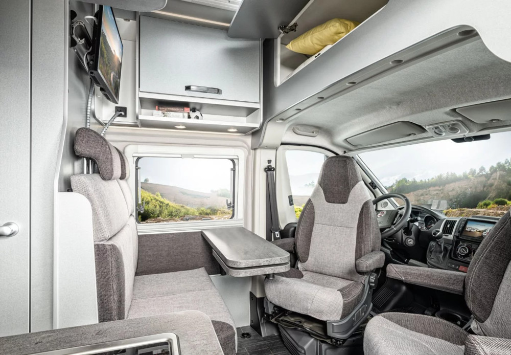 Weinsberg CaraBus 630 MEG OUTLAW Fiat