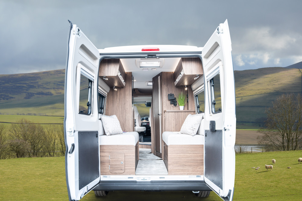 Compass Avantgarde CV40 Compass