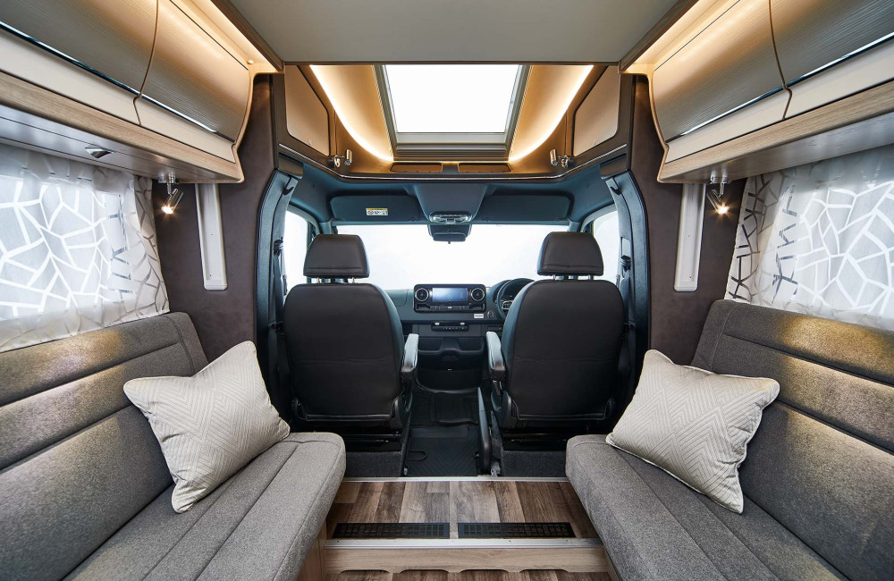 Discover the Coachman Travel Master TM 545 Mercedes - Ultimate Luxury ...