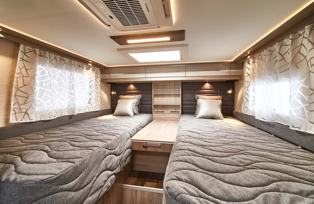 Discover the Coachman Travel Master TM 545 Mercedes 2024 - Ultimate ...