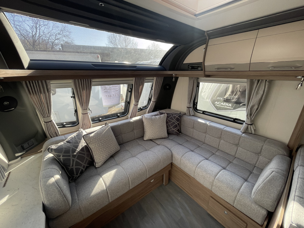 4 berth twin axle caravan, the Coachman Acadia 675 Xtra