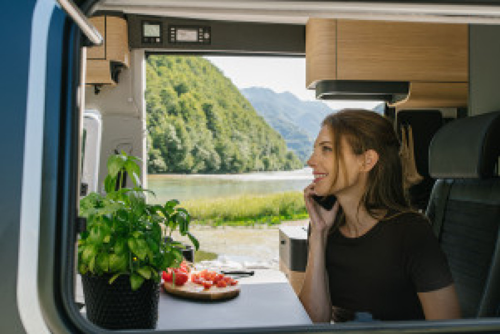 Adria Twin Max 680 SLB MAN Campervan | Specs & Layout