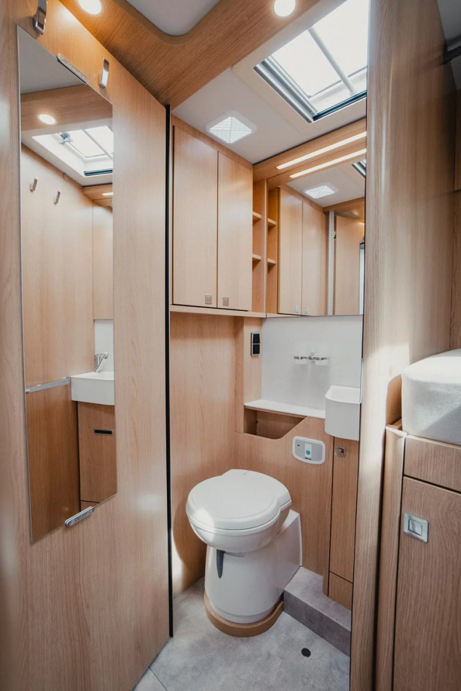 Hymer 550 BlackLine Mercedes