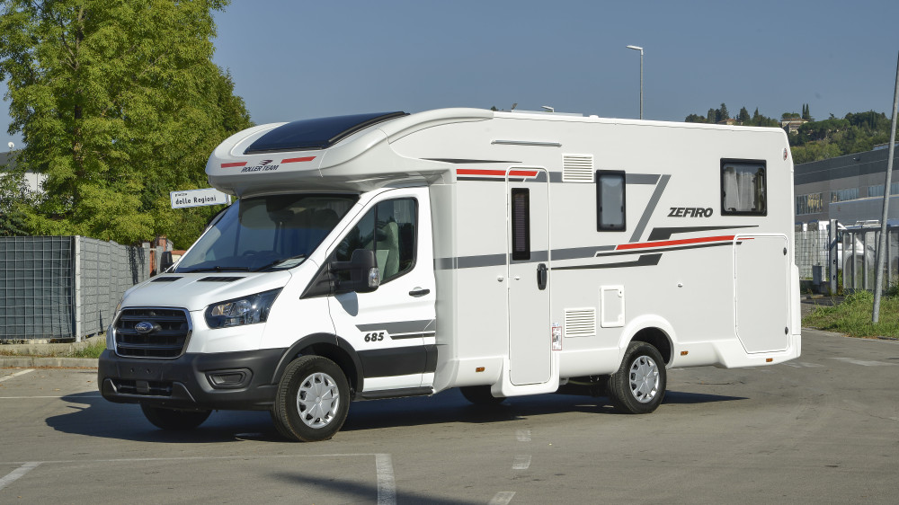 Roller Team Zefiro 685 Ford