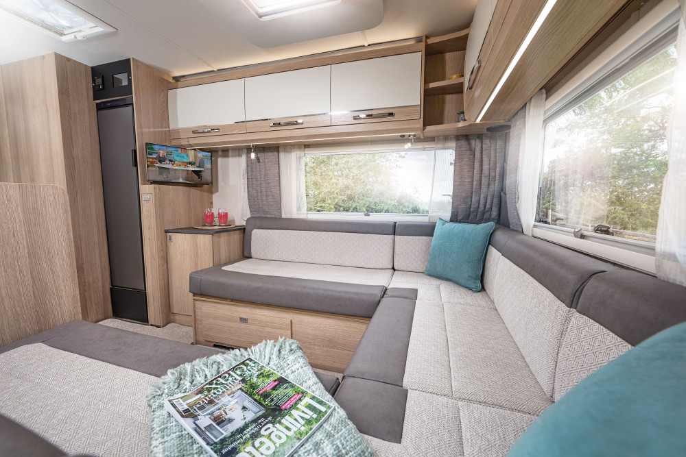 Auto-Trail Tracker RL Fiat